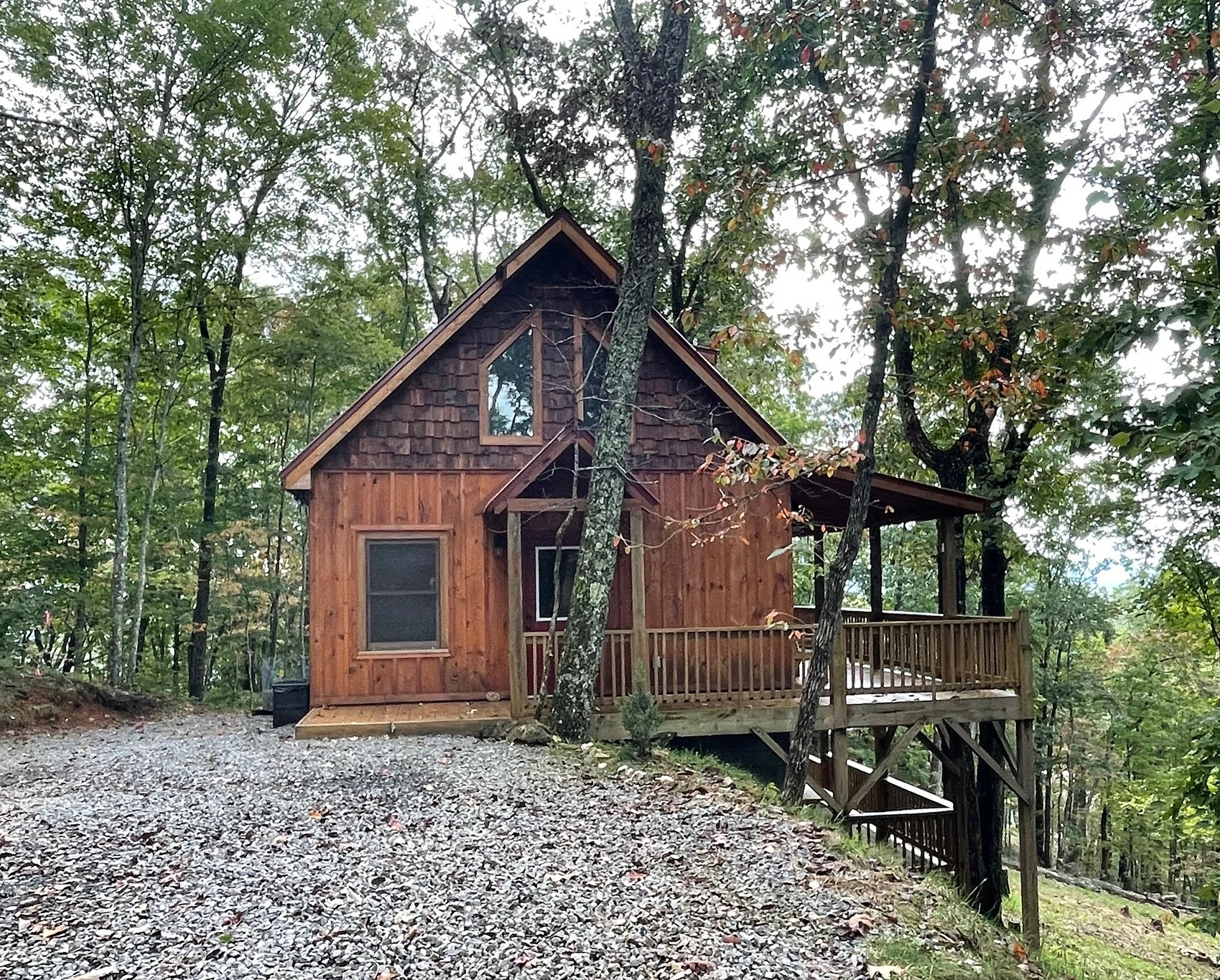 Red Door Cabin - 1 bedroom Cabin in Murphy